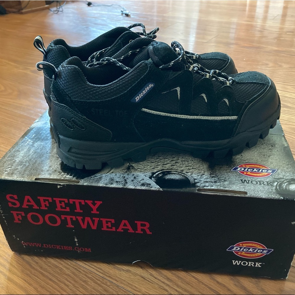 Dickies Black Steel Toed Working Shoes - Mens - Gem